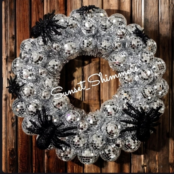 Christian Siriano | Holiday | Christian Siriano Witches Brew Bubbling ...